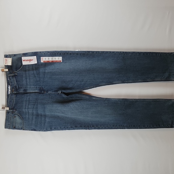 Wrangler | Jeans | Wrangler Regular Fit Mens Jeans 42x36 | Poshmark